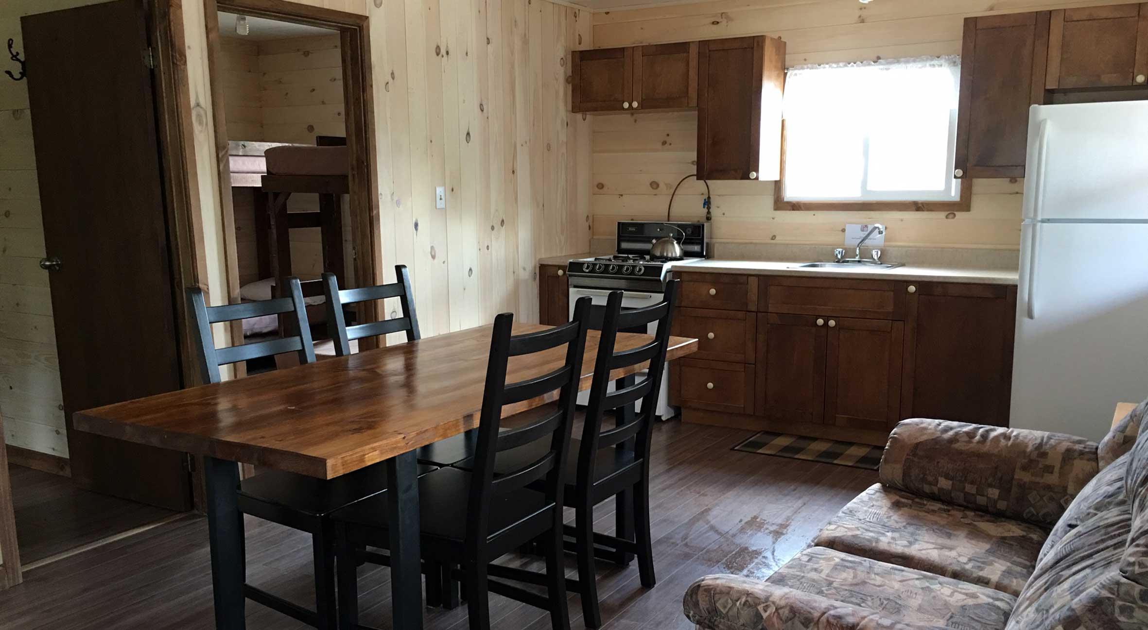 Hébergement - Wapus Pavillon Lodge Pourvoirie - Hébergement - Vacances ...